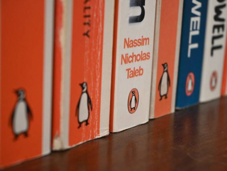 18 of the best B2B branding examples: The how, the why - Studio Noel